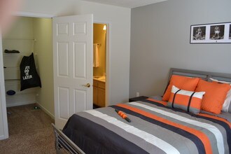 Centennial Ridge - Student Housing - Raleigh, NC | Apartment Finder