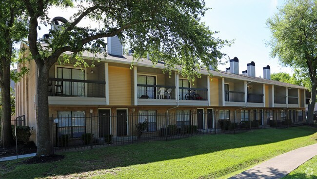 Magnolia Terrace - Houston, TX | Apartment Finder