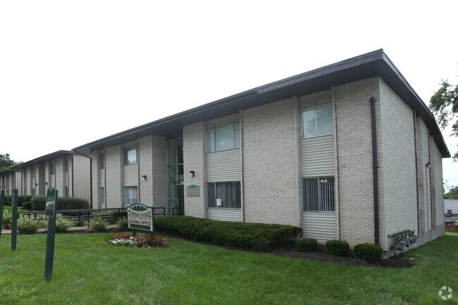 Timber Ridge Apartments - Saint Louis, MO | Apartment Finder