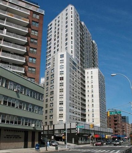 Silver Towers - Kew Gardens, NY | Apartment Finder