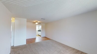 Golfview Apartments - Daytona Beach, FL | Apartment Finder