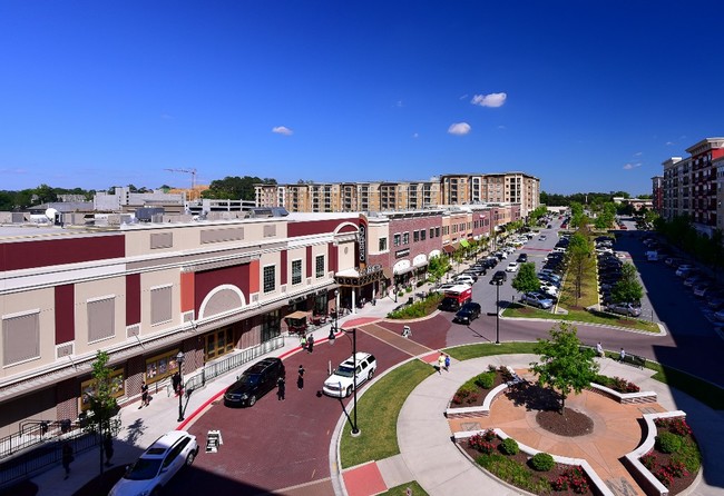 1105 Town Brookhaven - Atlanta, GA | Apartment Finder