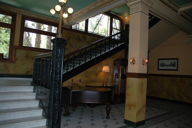 Historic Castle Green Hotel & Apartments - Pasadena, CA | Apartment Finder