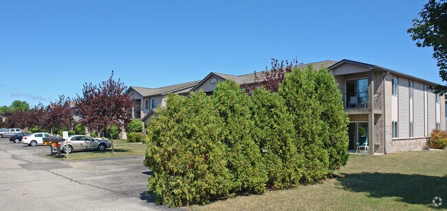Chicory Place Apartments - Racine, WI | Apartment Finder